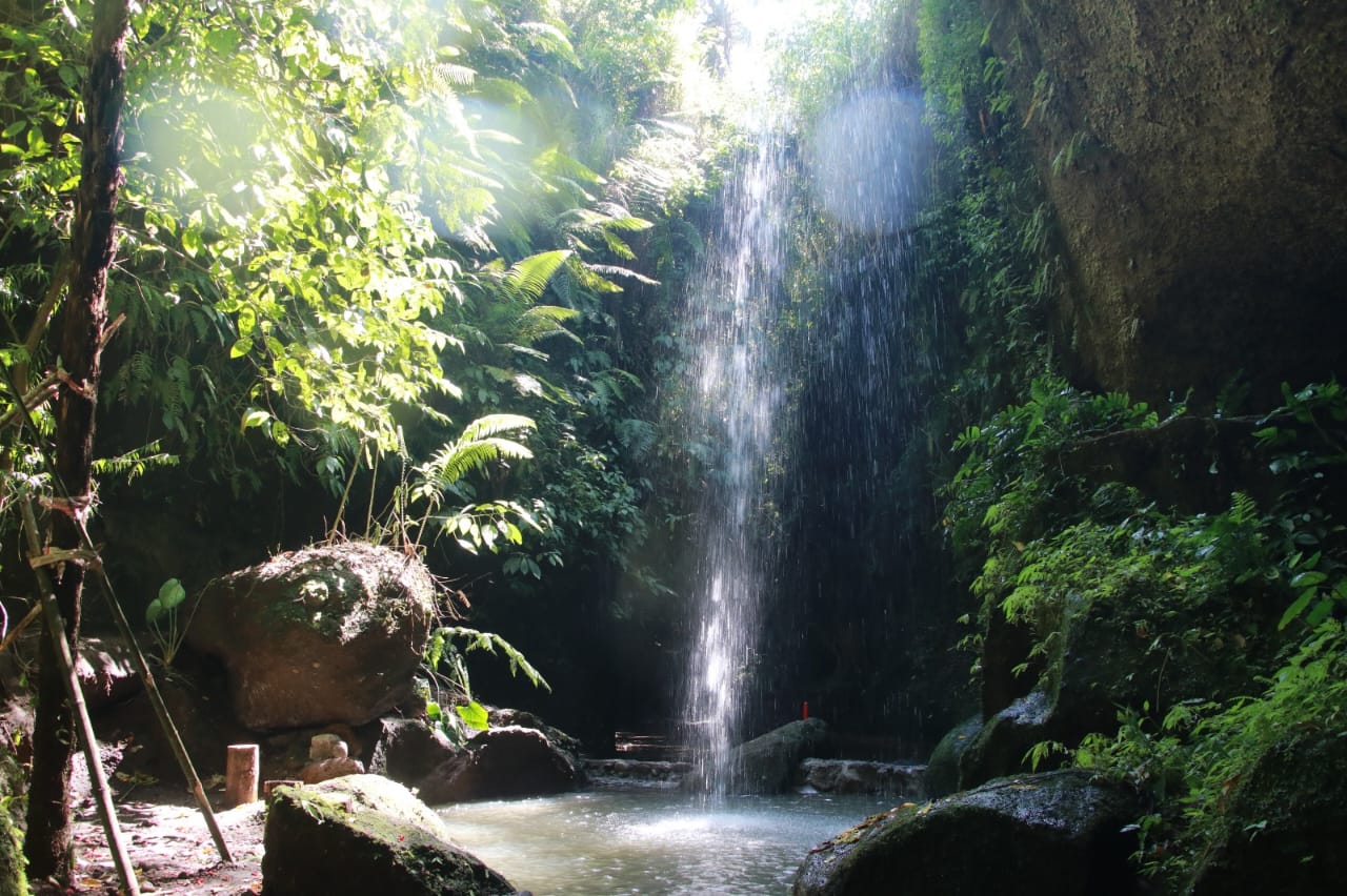 Gallery - Yangapi Waterfall